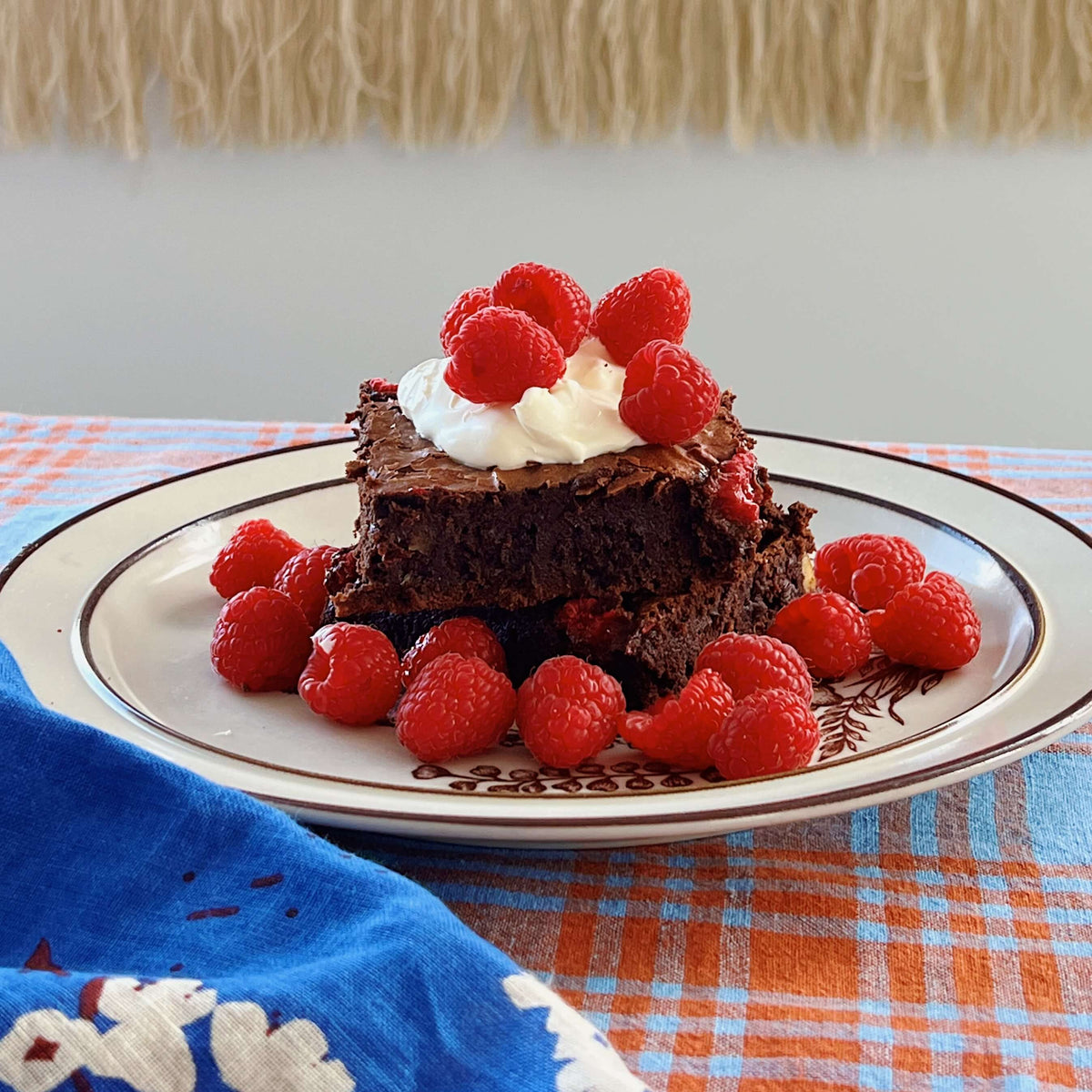 Larissa's gooey choc raspberry brownies – Sage and Clare